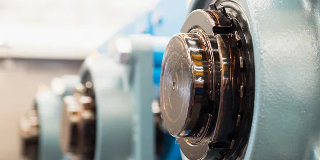 Types of Industrial Oil: How to Choose the Right One for your Equipment? - Valvoline™ Global ...